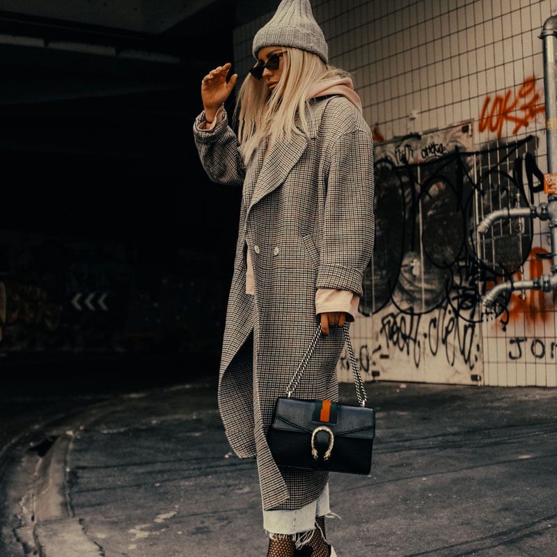 Stylish warm preset - Mobile presets for Lightroom